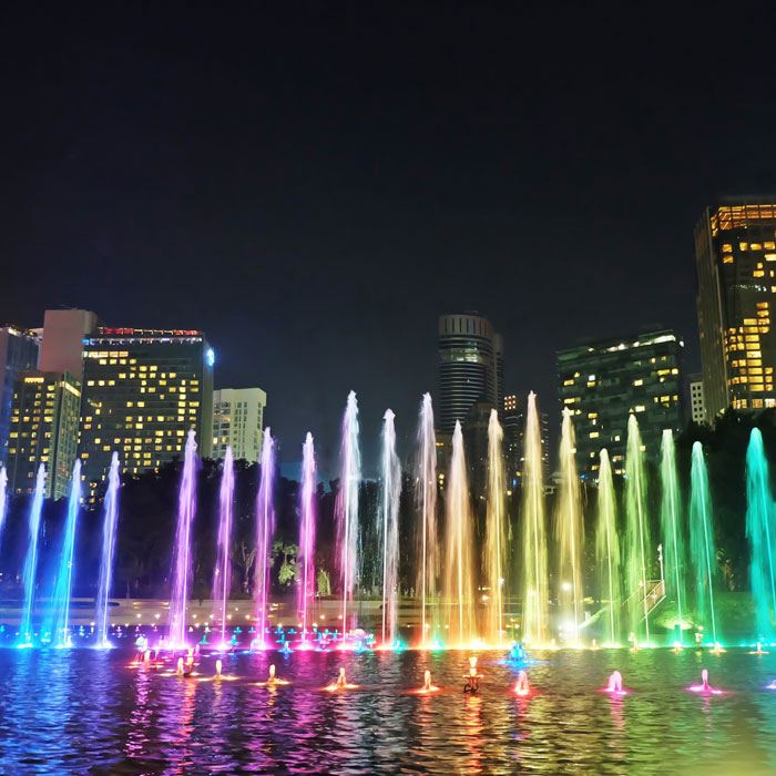 Aqua in Motion | Water Screens